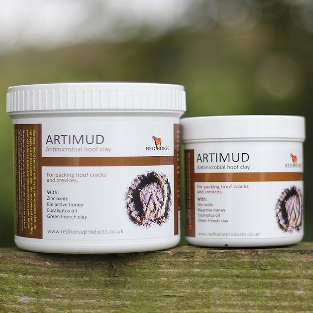Red Horse Products Ltd. Artimud Clay Based Antimicrobial Hoof Putty